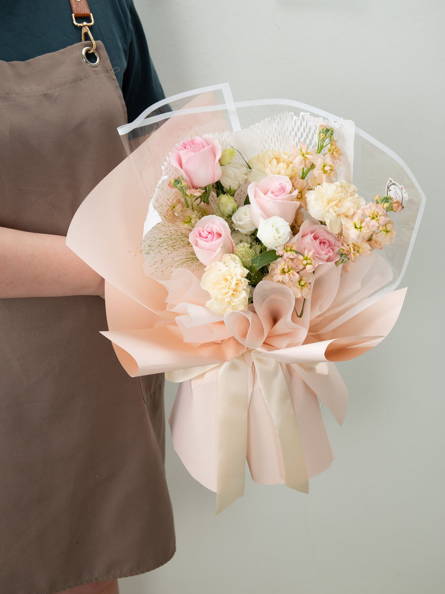 Chic Radiance | Mixed-flower Bouquet – Flower Sugar