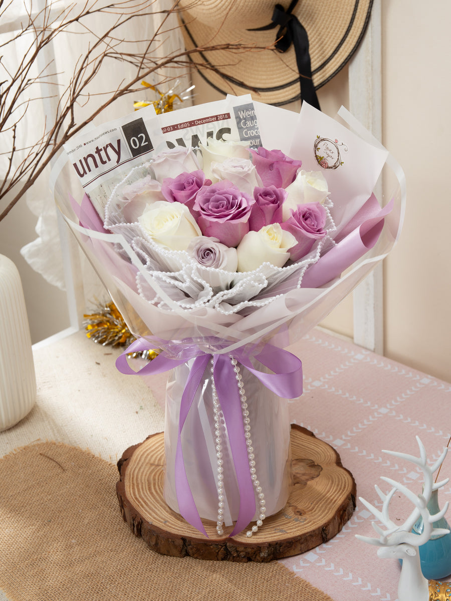 Mystic Gala | White & Purple Rose Bouquet – Flower Sugar