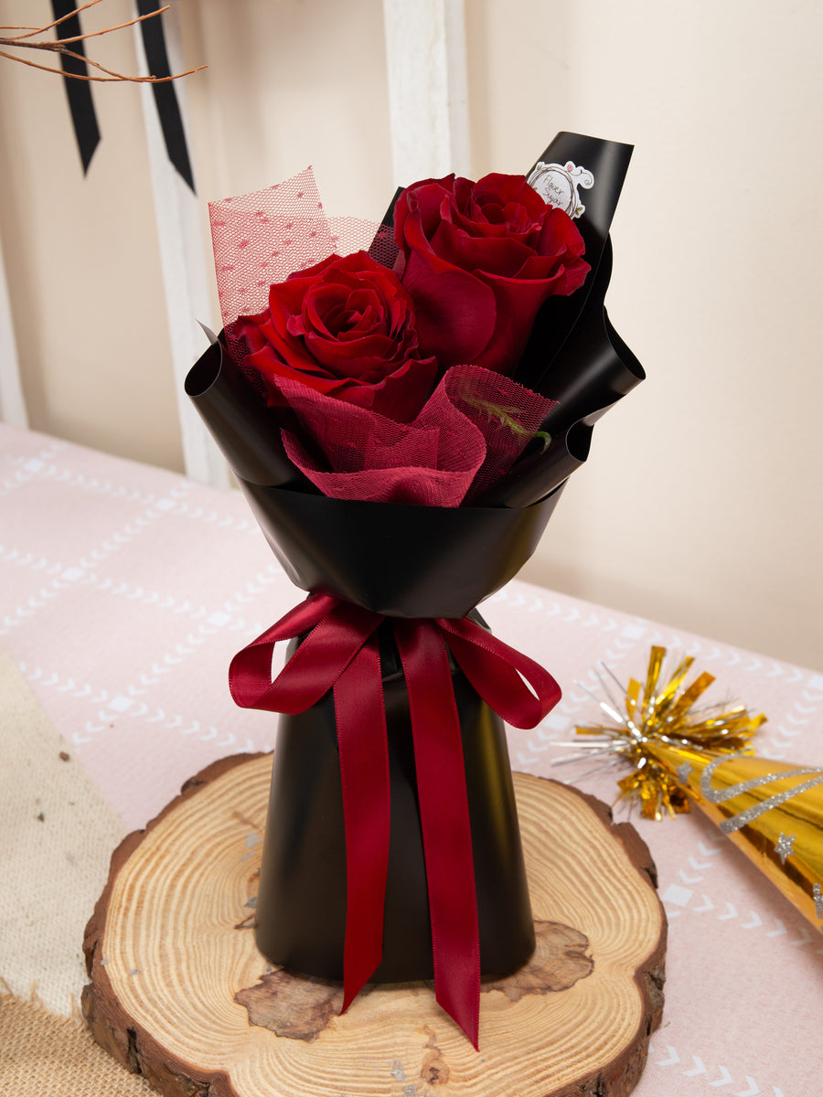 Double Passion | Kenya Red Rose Hand Bouquet – Flower Sugar
