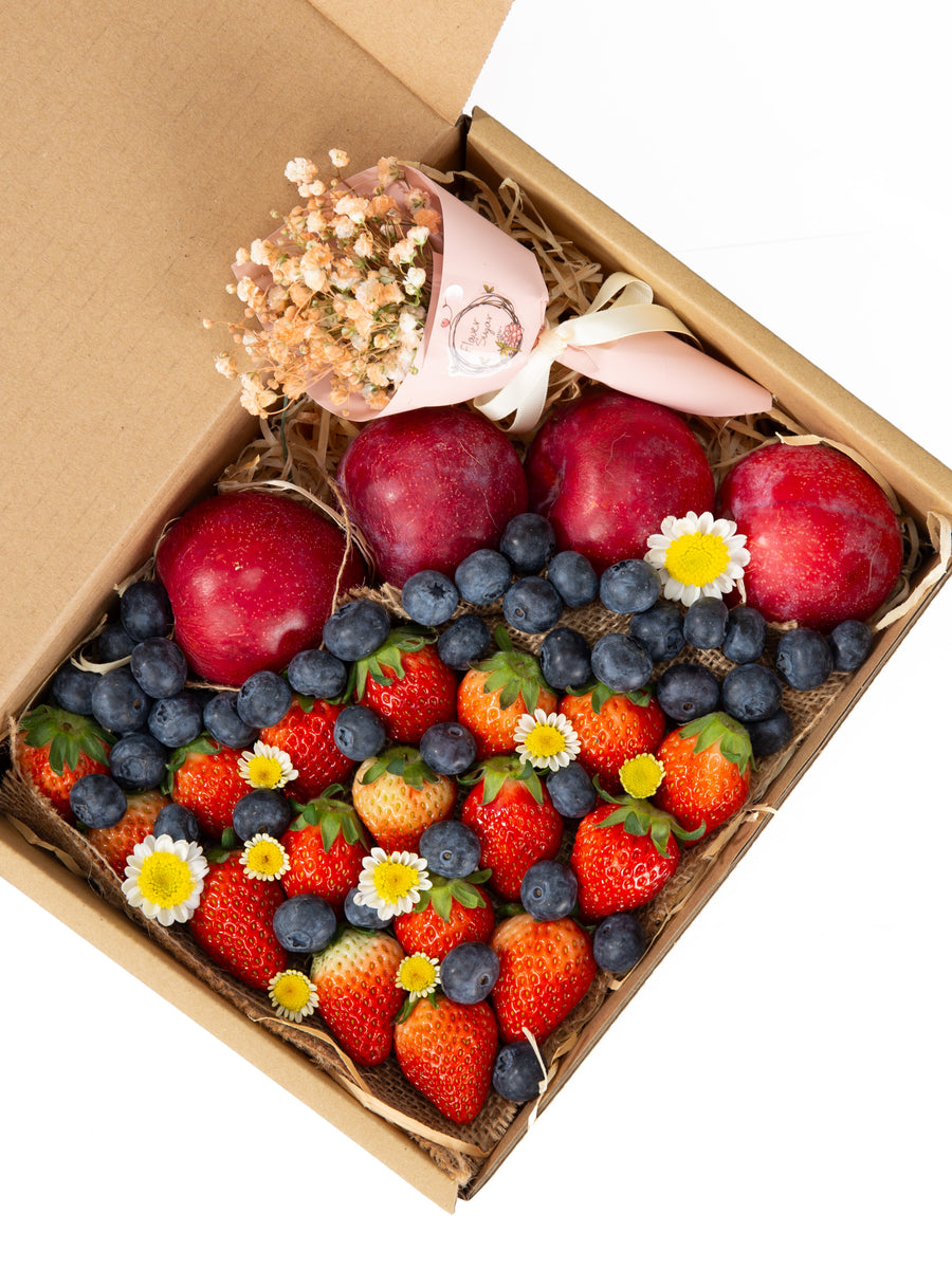 Berry Fruit Box | Strawberry, Blueberry, Plum – Flower Sugar