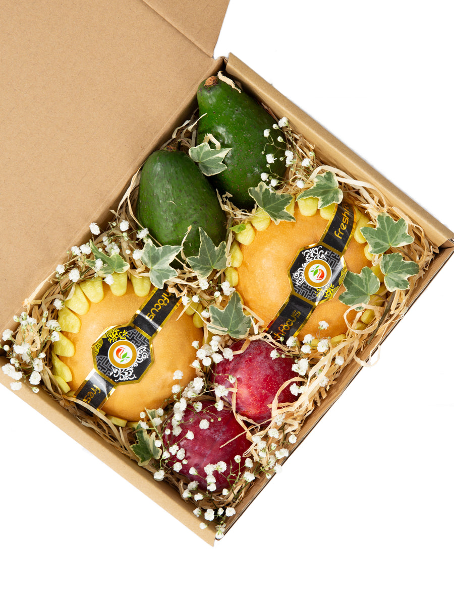 Ivory Fruit Box | Singo Pear, Avocado, Plum – Flower Sugar