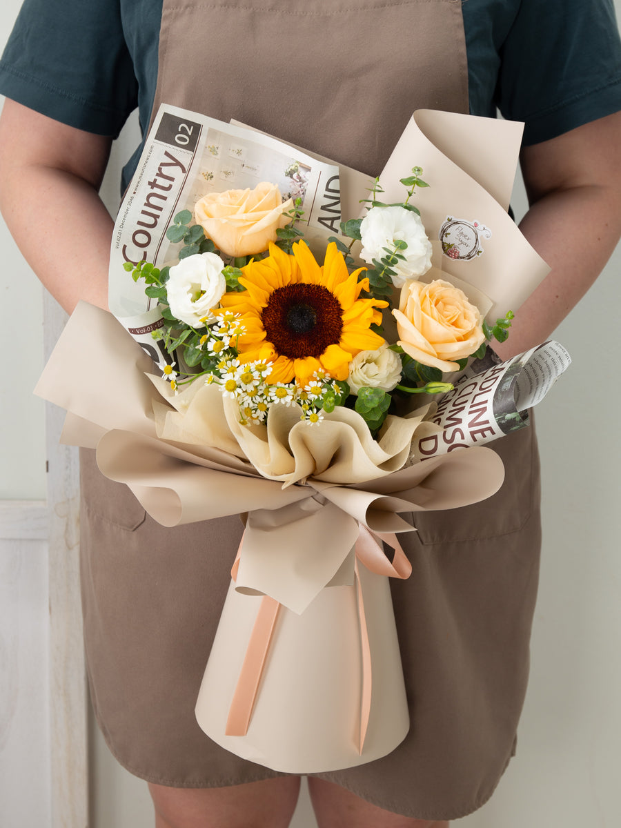 Sun Peach | Sunflower Bouquet With Peach Roses and White Eustomas ...