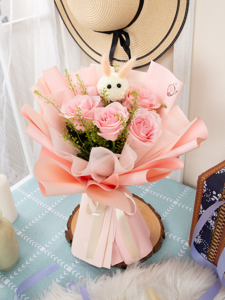 Pinkie - Pink Rose Bouquet With Bunny Ping Pong – Flower Sugar